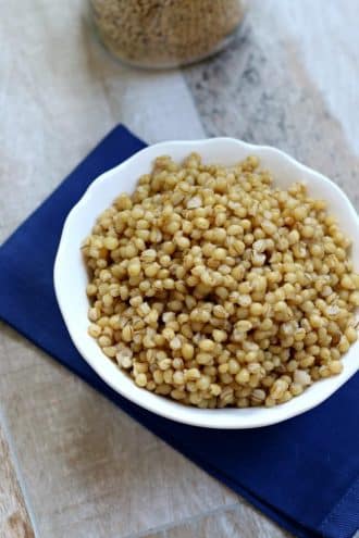 How to cook tender, chewy wheat berries in the slow cooker - 365 Days ...