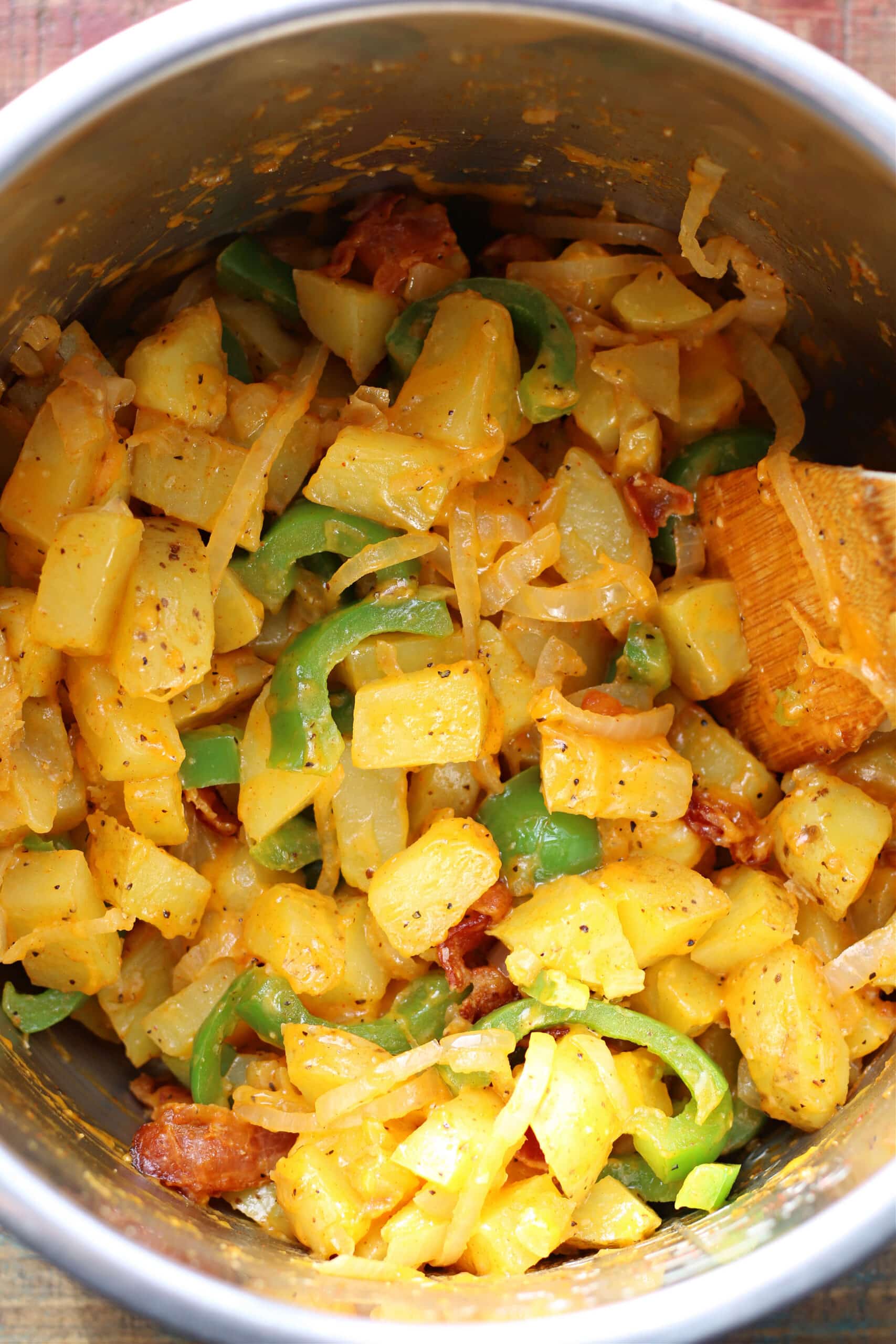 Instant Pot Cheesy Bacon Breakfast Potatoes - 365 Days of Slow Cooking ...