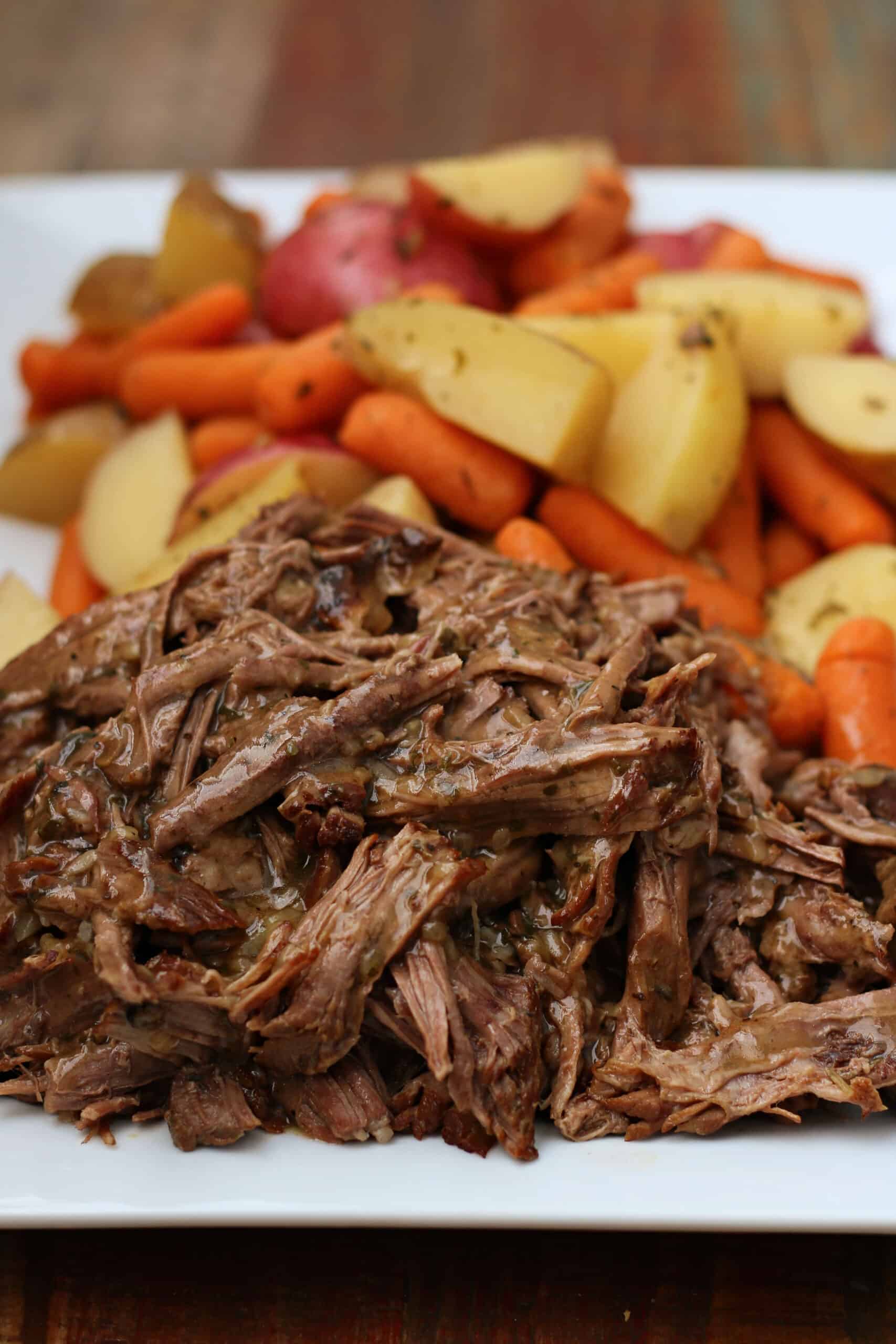 THE Roast - 365 Days of Slow Cooking and Pressure Cooking