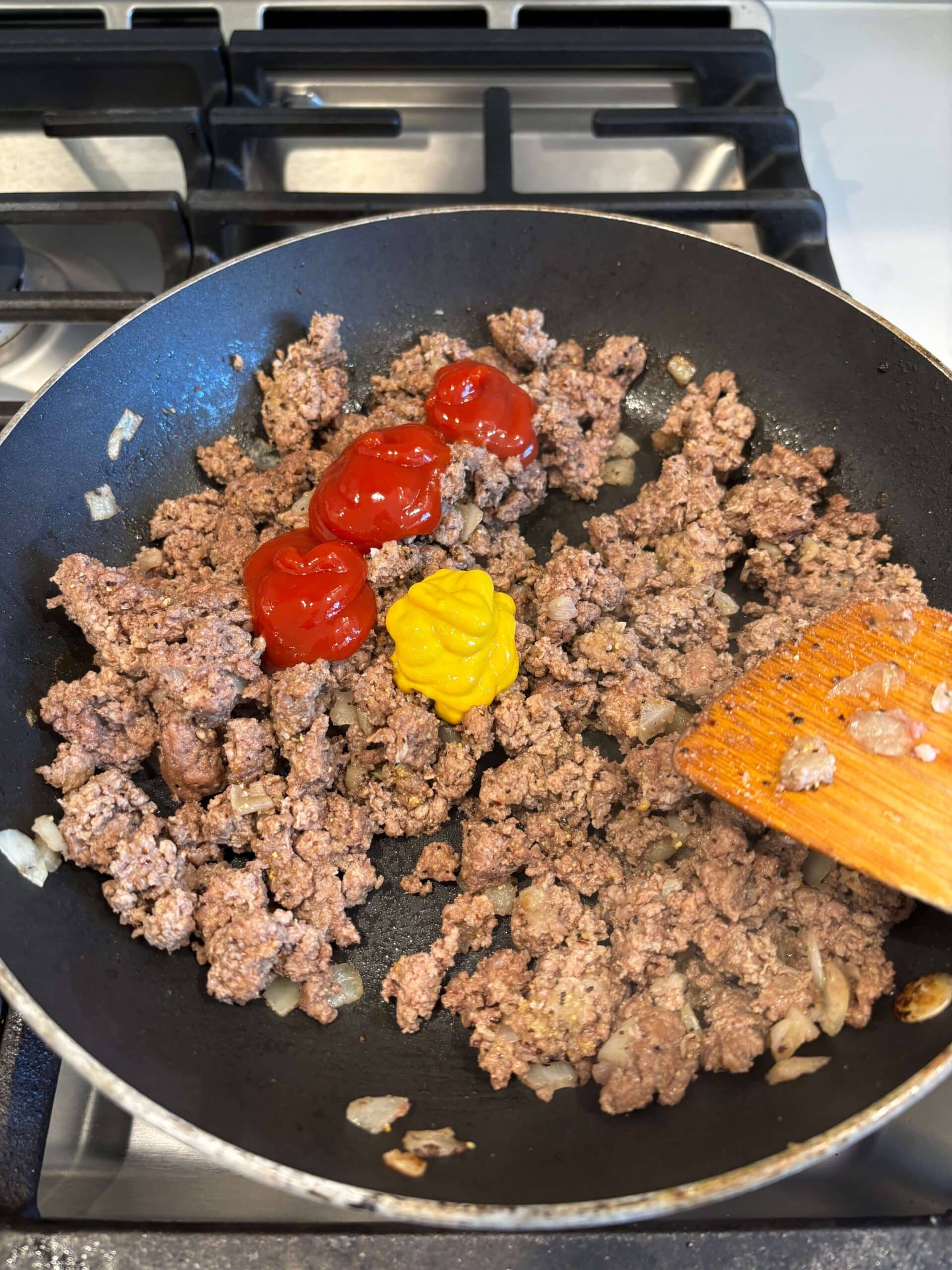 Lancaster County Amish Cheeseburger Casserole - 365 Days of Slow ...